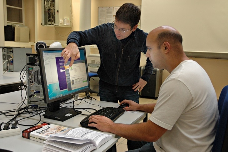 Portrait du technicien de maintenance informatique – Muséedeslettres